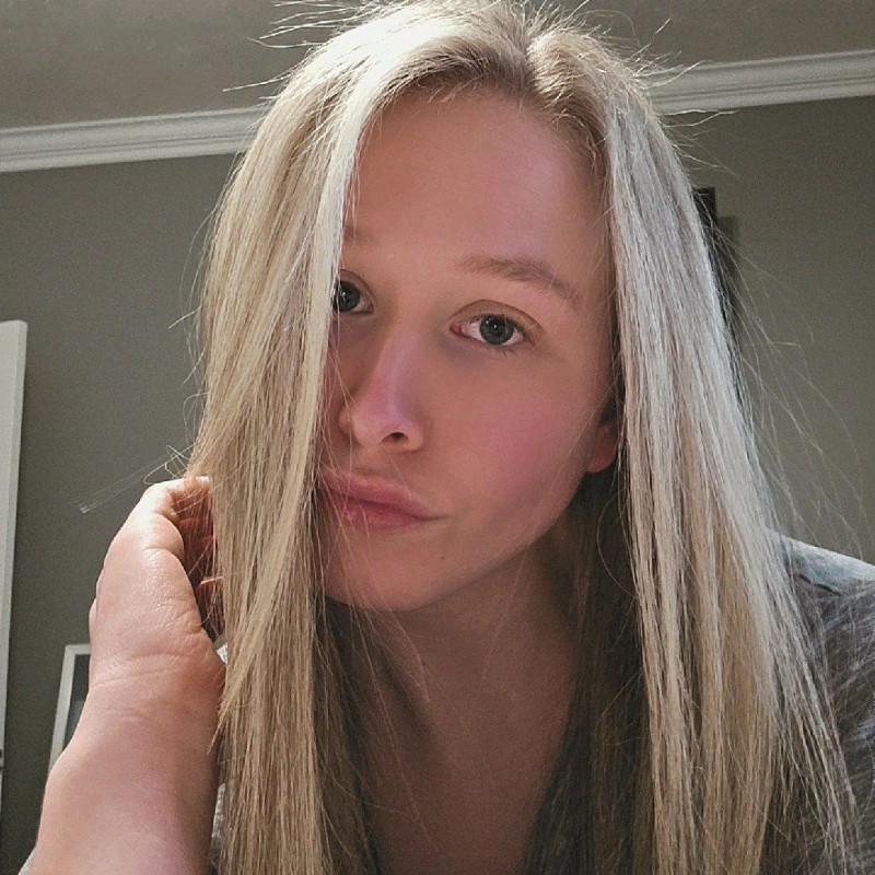 Emily🌹McFall (@emilymcfall2020) | Snapchat Stories, Spotlight & Lenses