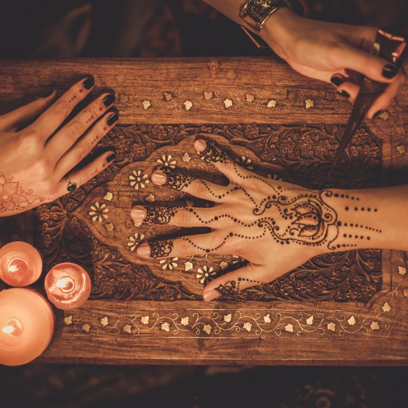 6 Hours Of Henna 😍🌈 - Mehndi Art | Snapchat