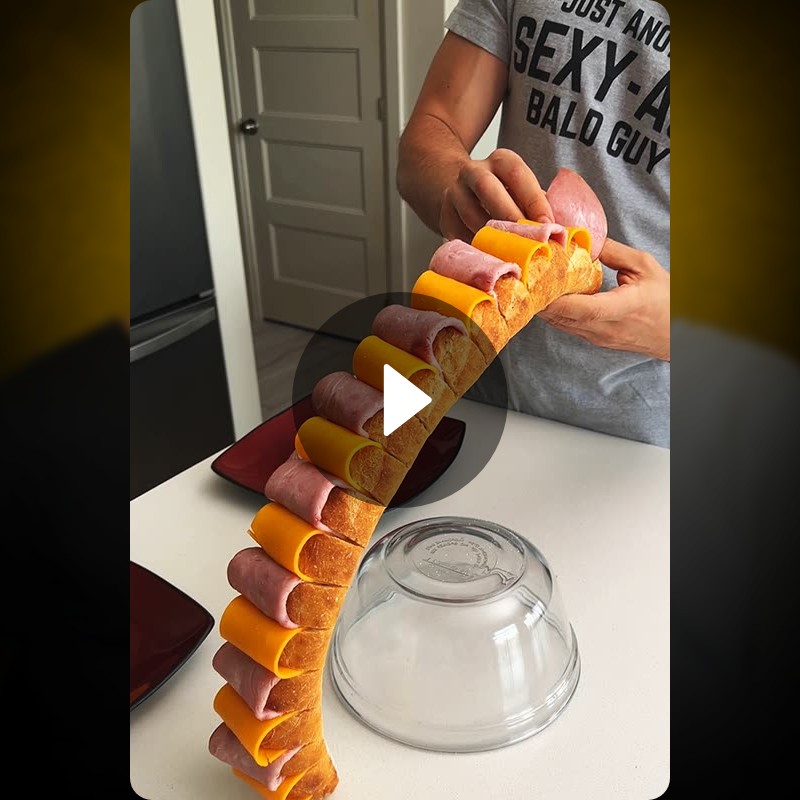 The Viral Ham And Cheese Bread! 😲 - Snacks & Hacks | Snapchat