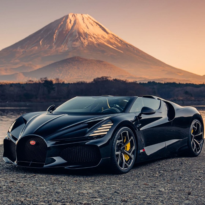 World's Most Expensive Car Can Do What? 🤯 - LuxuryCars | Snapchat