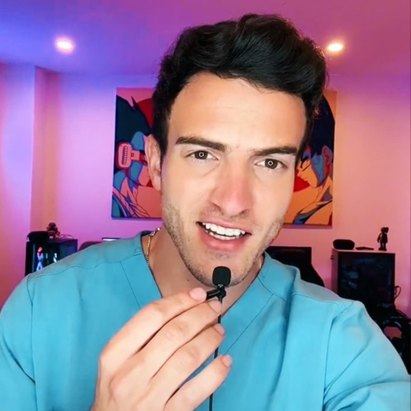 This Is A Very Bad Idea! 👀🤯 - Life Of A Doctor | Snapchat