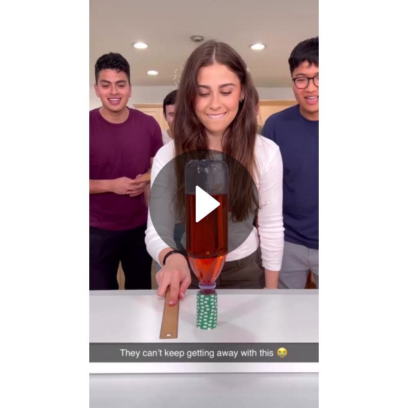 They can’t keep getting away with this 😭 | Spotlight on Snapchat