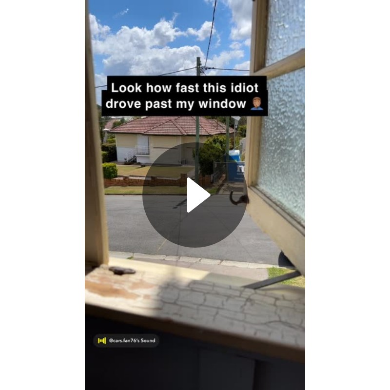 Look how fast this idiot drove past my window 🤦🏽‍♂️ | Spotlight on Snapchat