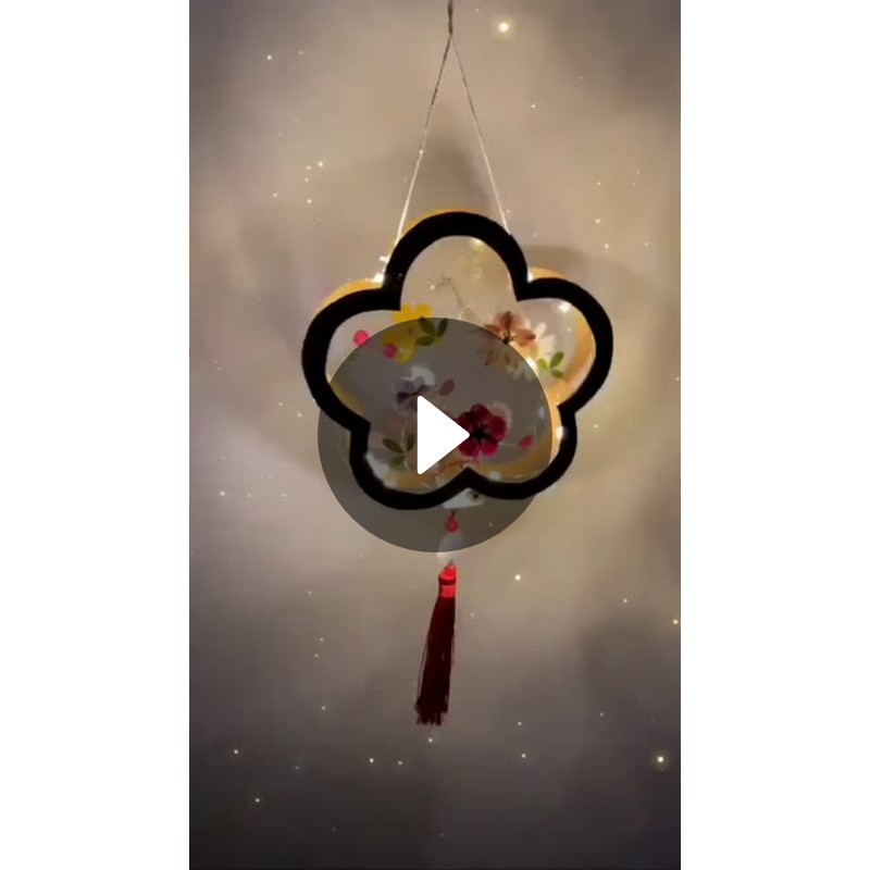 paper_crafted | Spotlight on Snapchat