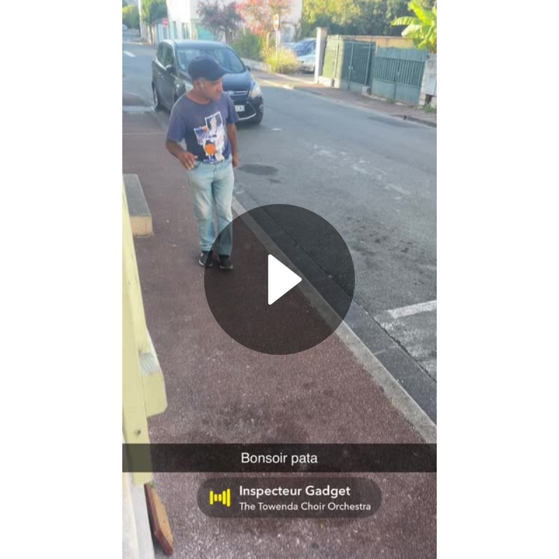 Homeless man's life captured in selfies. | teddybaptiste ...