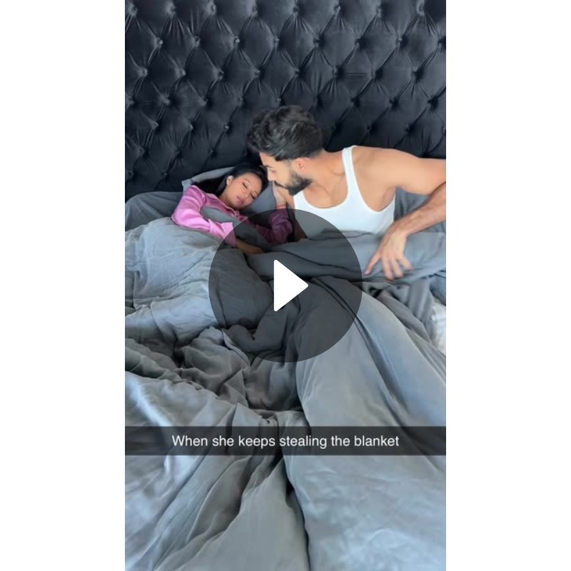 When she keeps stealing the blanket | Spotlight on Snapchat