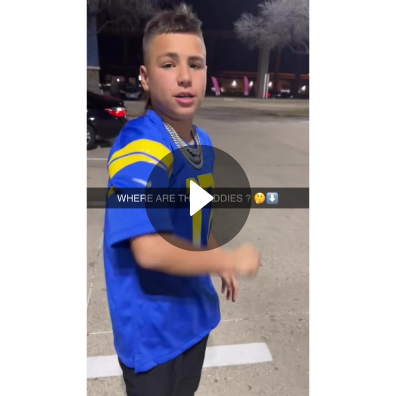 WHERE ARE THE BADDIES ? 🤔⬇️ | Spotlight on Snapchat