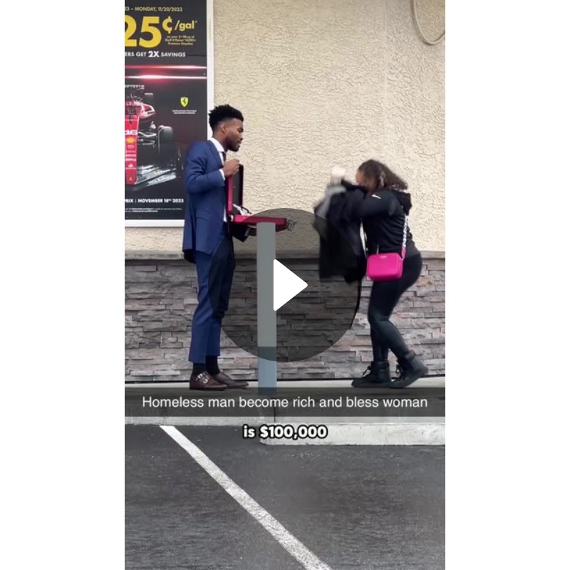 Homeless man become rich and bless woman | Spotlight on Snapchat