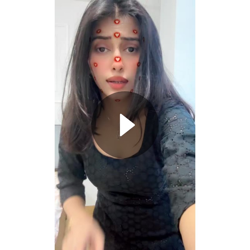 sakshiijha03 | Spotlight on Snapchat
