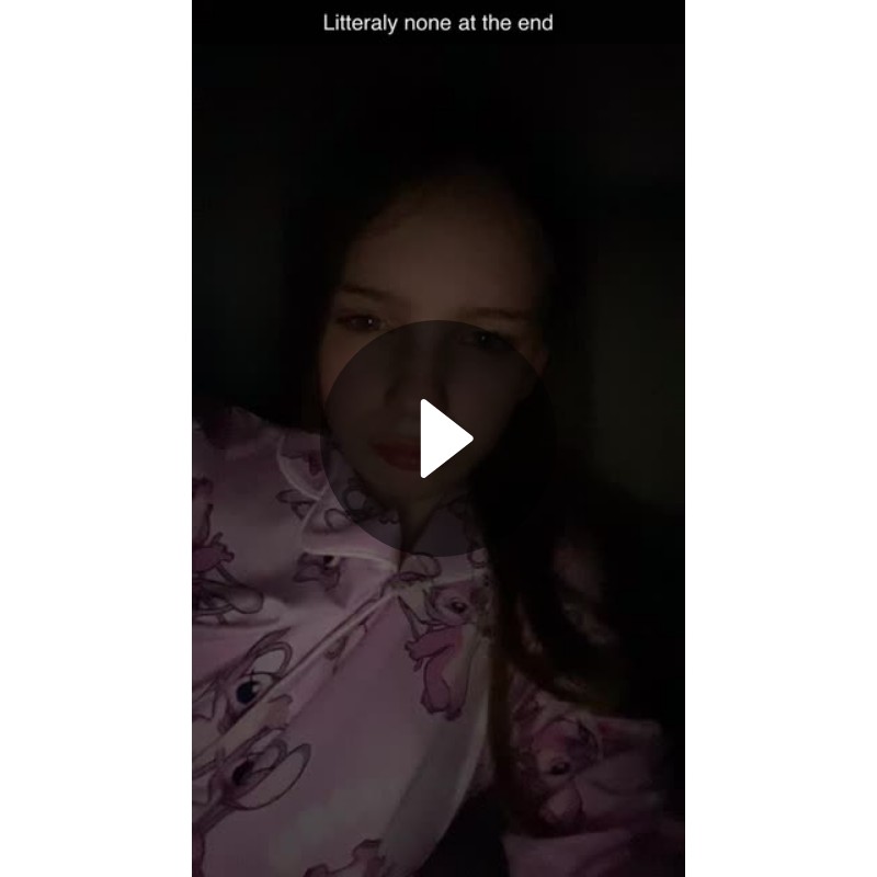 A sleepy girl expressing sadness. | ELLA#(leila-core)!!!! (@ellaw09x ...