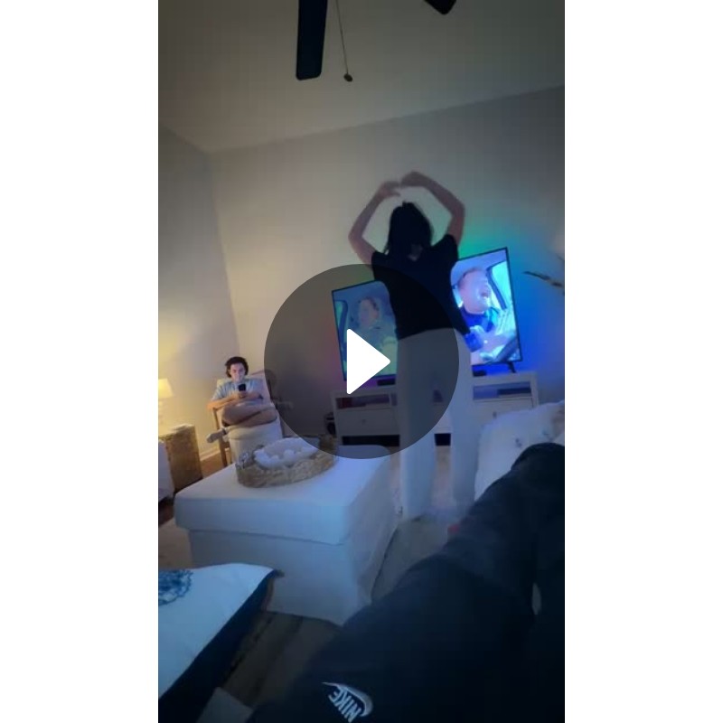 Lisa Beverly's Viral Living Room Flip Moment | Video by Lisa Beverly ...