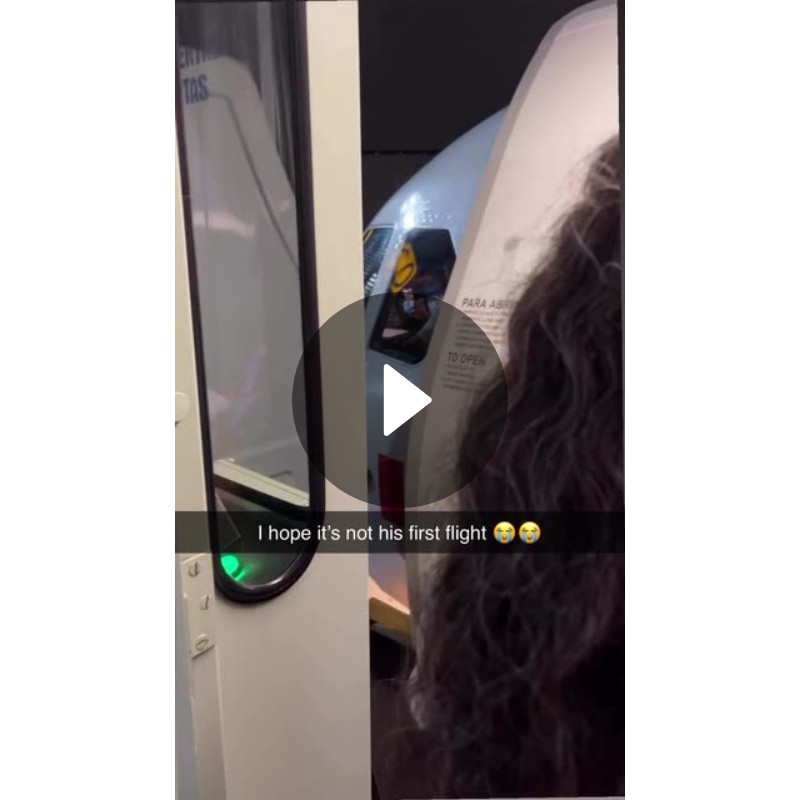 I hope it’s not his first flight 😭😭 | Spotlight on Snapchat