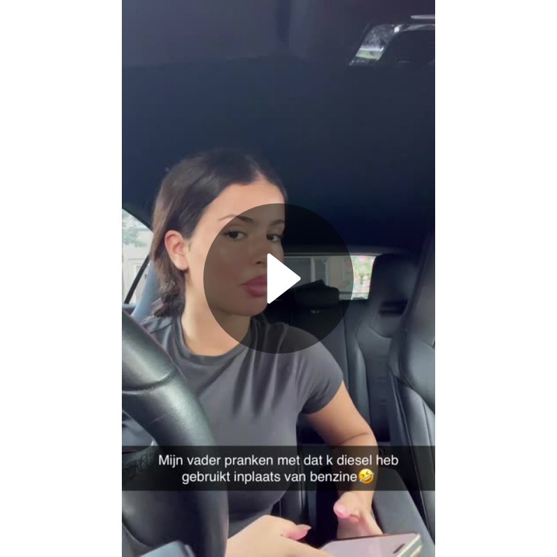 Siham Sanad Shares Her Morning Routine & Beauty Tips in Car | Video by ...