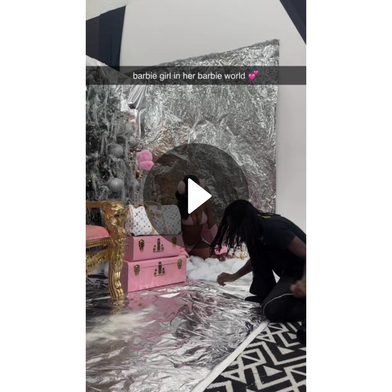 A fun take on Barbie life. | Bunny Bowden (@bunnybowden) | Spotlight