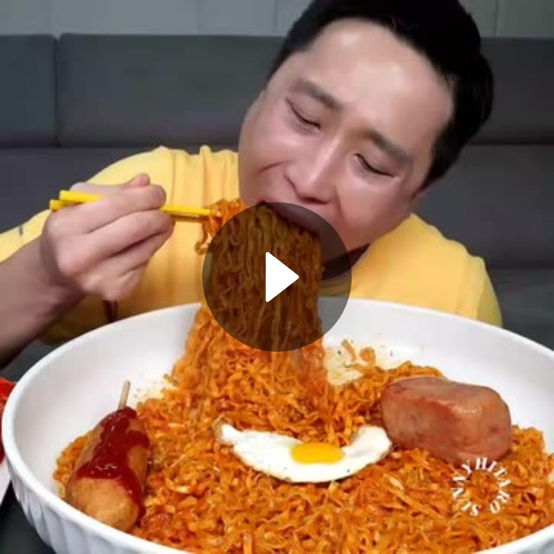 eating_asmrr | Spotlight on Snapchat