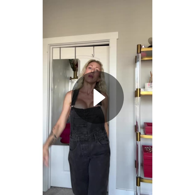 lorelei.finds | Spotlight on Snapchat