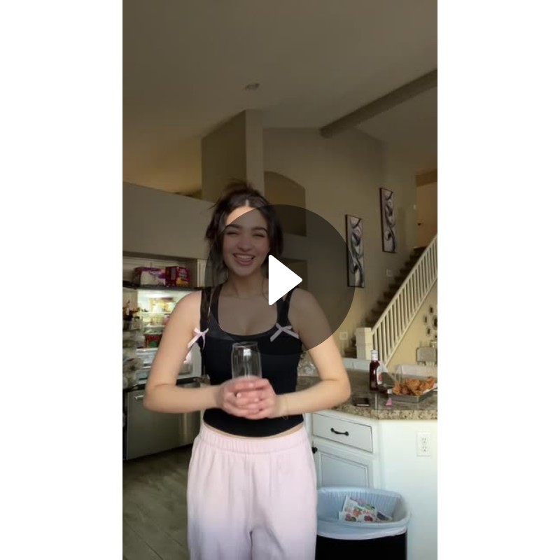 lala_sadii | Spotlight on Snapchat