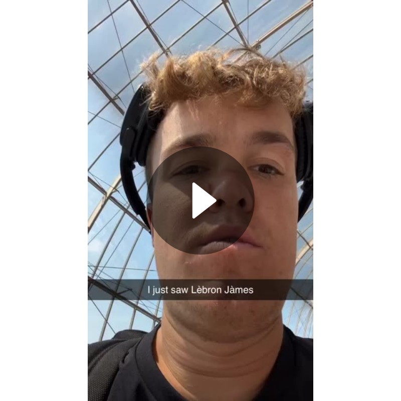 I just saw Lèbron Jàmes | Spotlight on Snapchat