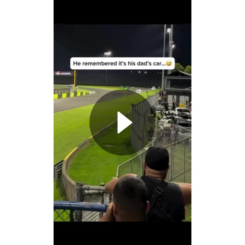 Thats was SO close…😯 | Car Crash King™ (@carcrashking) | Spotlight