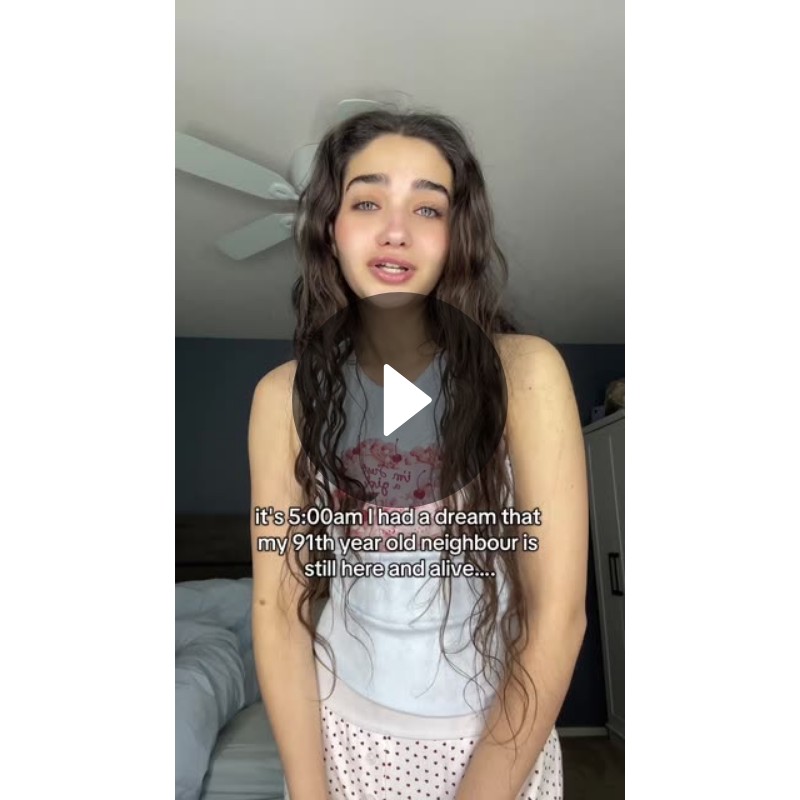 lala_sadii | Spotlight on Snapchat