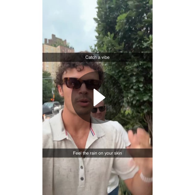 Feel the rain on your skin | Catch a vibe | Spotlight on Snapchat