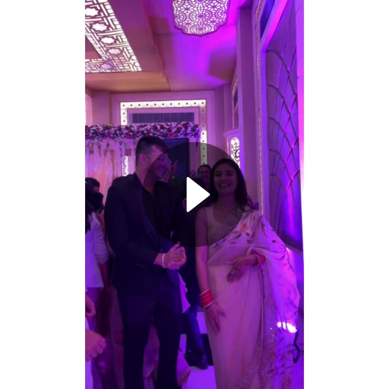 Couple celebrating at a wedding party. | Tanya Rathi (@tanyarathi02 ...