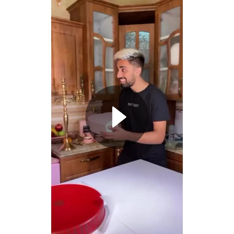 mummymo_show | Spotlight on Snapchat