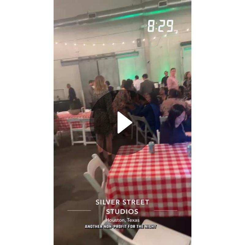 ANOTHER NON-PROFIT FOR THE NIGHT | Spotlight on Snapchat