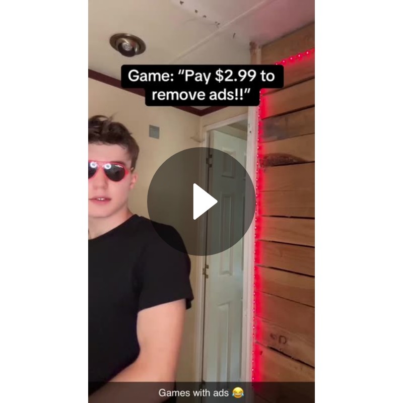 Games with ads 😂 | Spotlight on Snapchat
