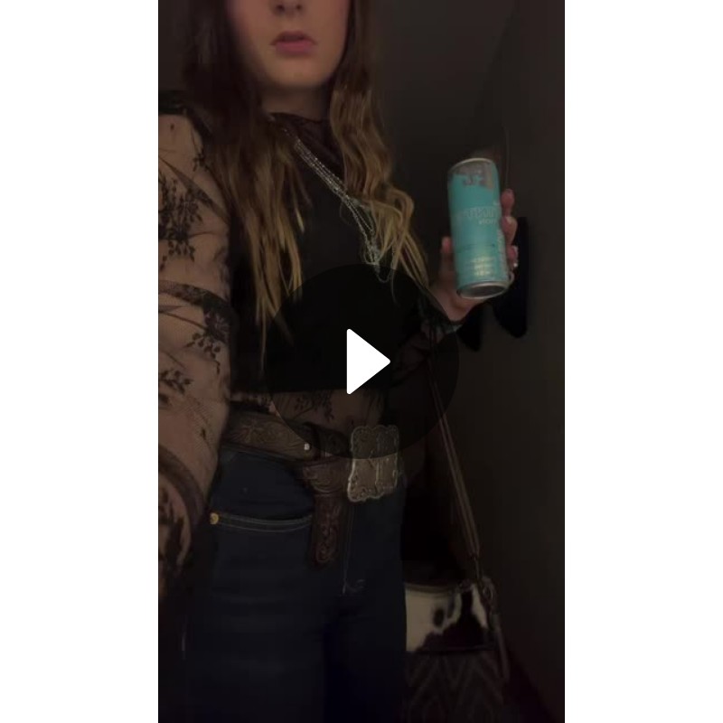 ellee_wheeldon | Spotlight on Snapchat