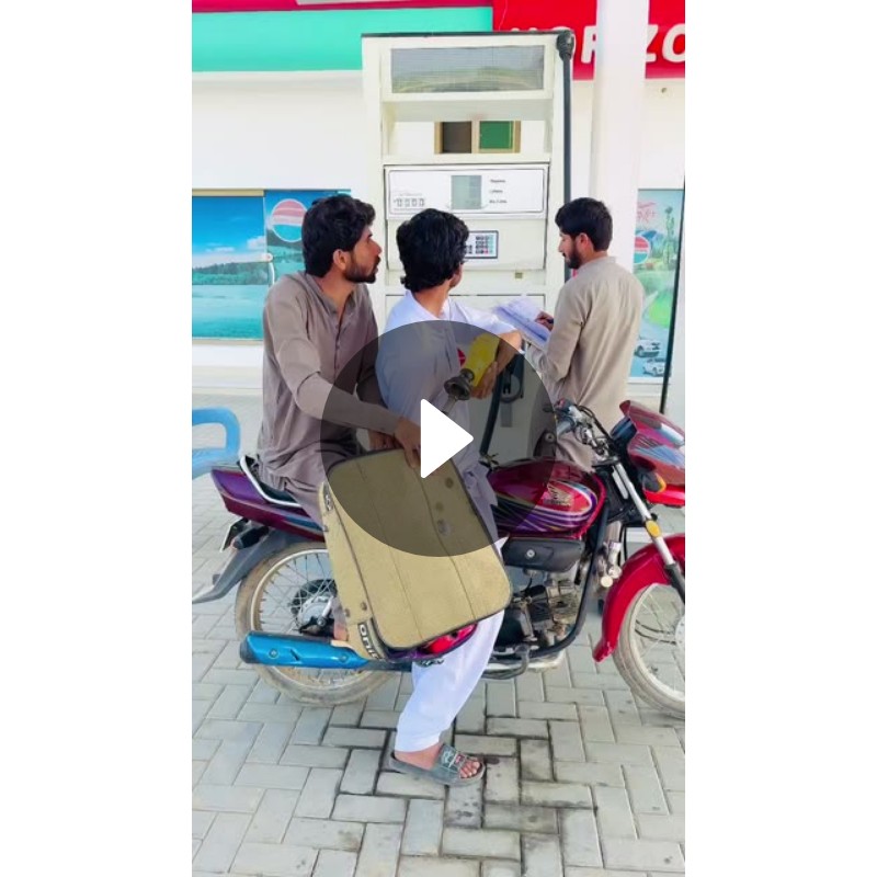 Mechanic working on scooters in Pakistan. | team MTS (@team.mts1) | Spotlight