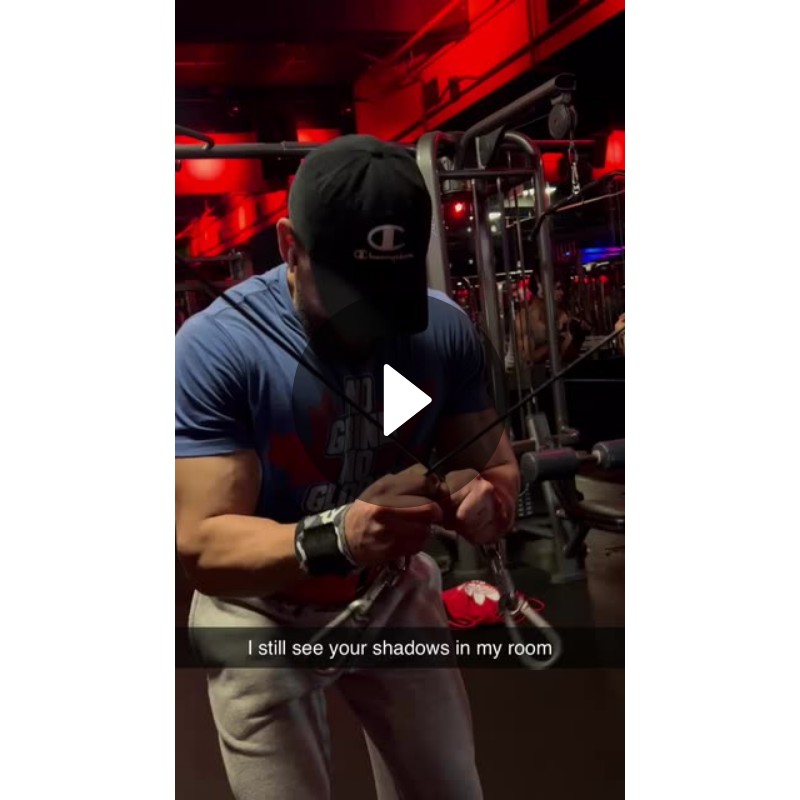 I still see your shadows in my room | Spotlight on Snapchat