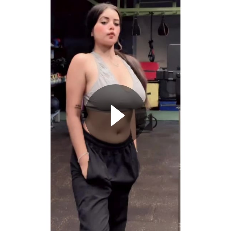 shanaya_katiya | Spotlight on Snapchat