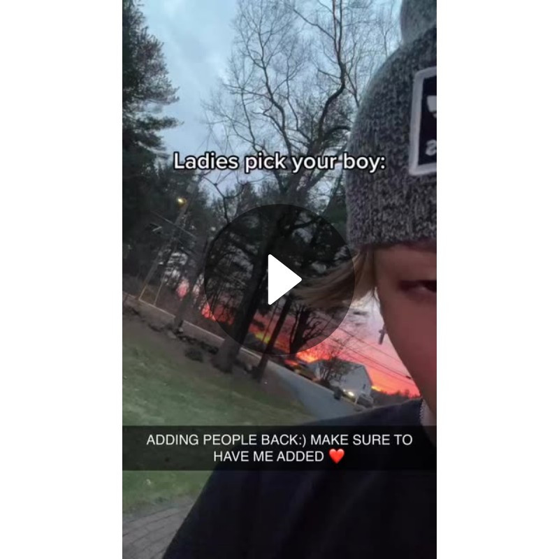 ADDING PEOPLE BACK:) MAKE SURE TO HAVE ME ADDED ️ | Spotlight on Snapchat