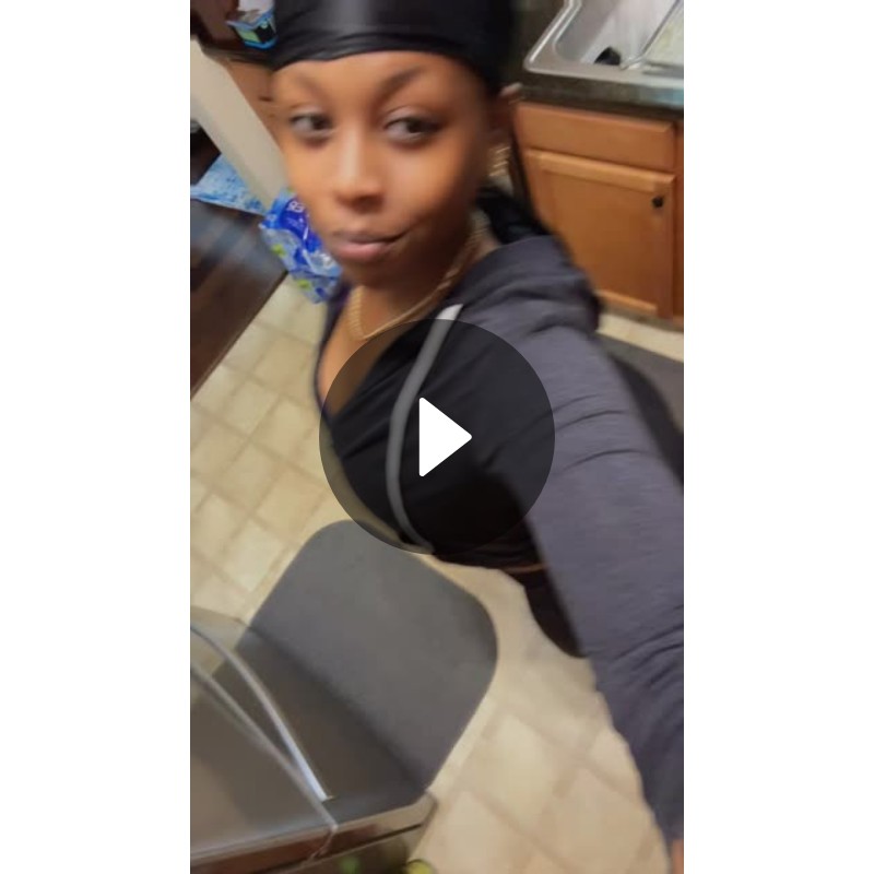 iammickeysweets | Spotlight on Snapchat