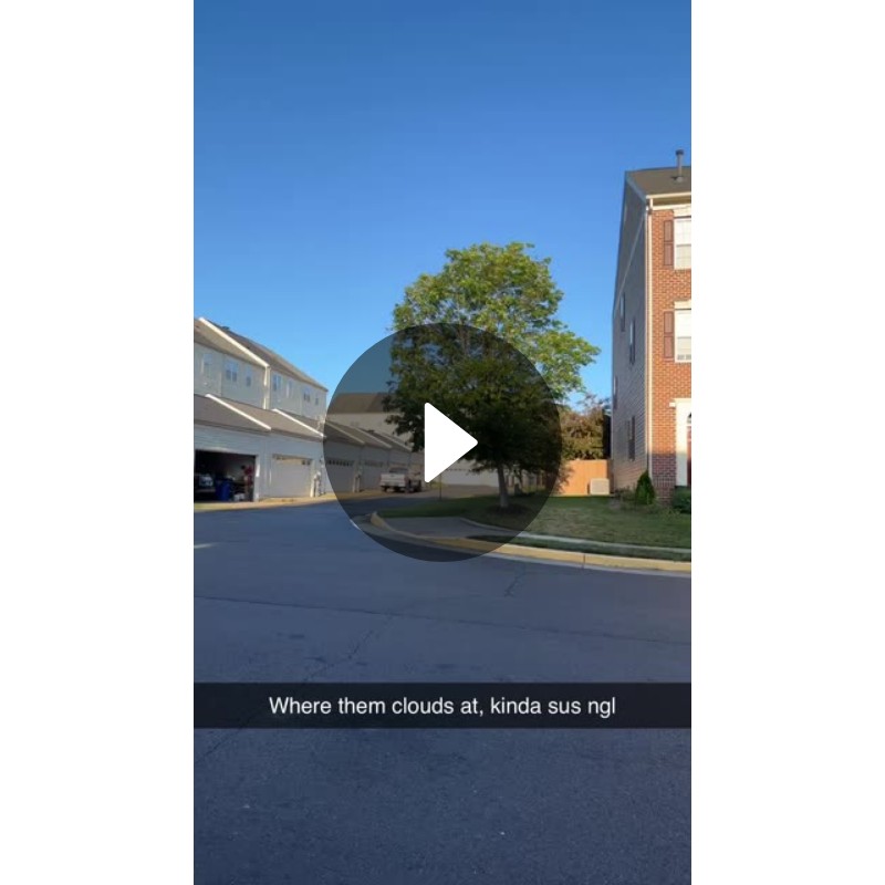 Where them clouds at, kinda sus ngl | Spotlight on Snapchat
