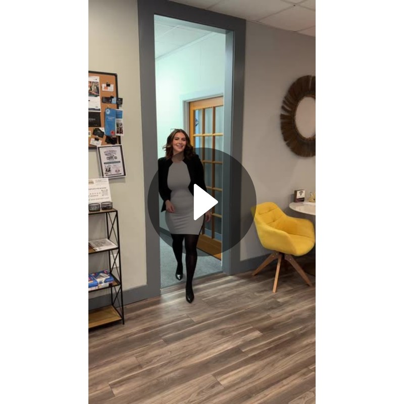 Kelly Monroe's Confident Office Walk & Style Showcase | Video by Kelly ...