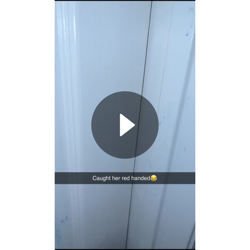 Caught her red handed😂 | Spotlight on Snapchat