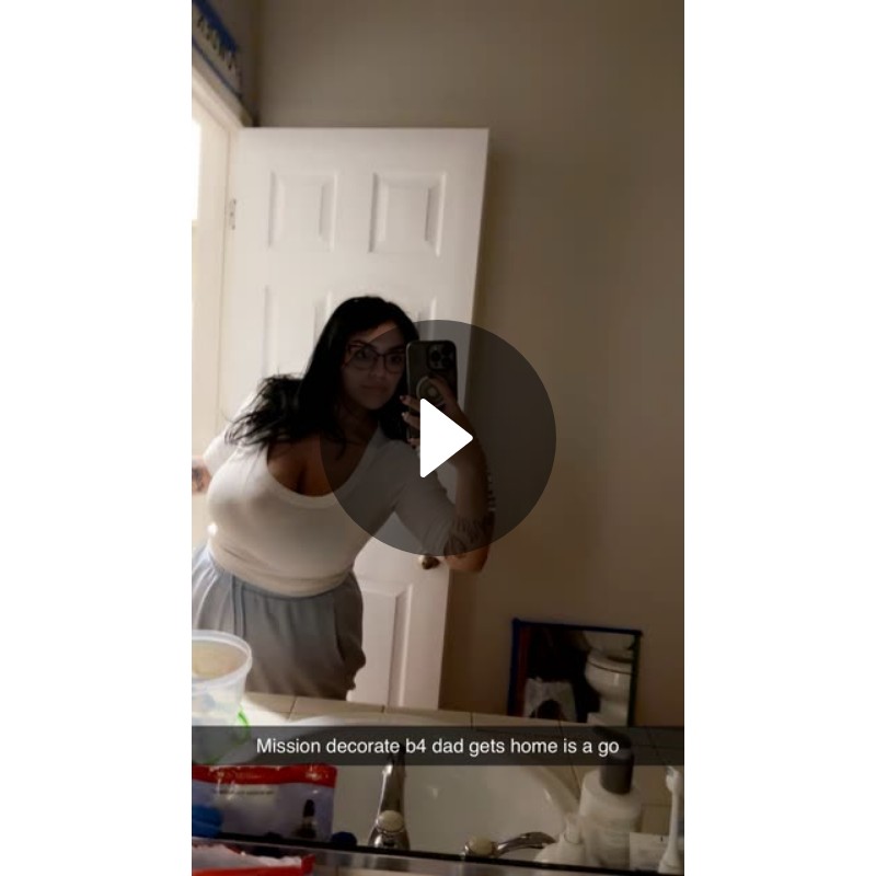 charlotte.godoy | Spotlight on Snapchat