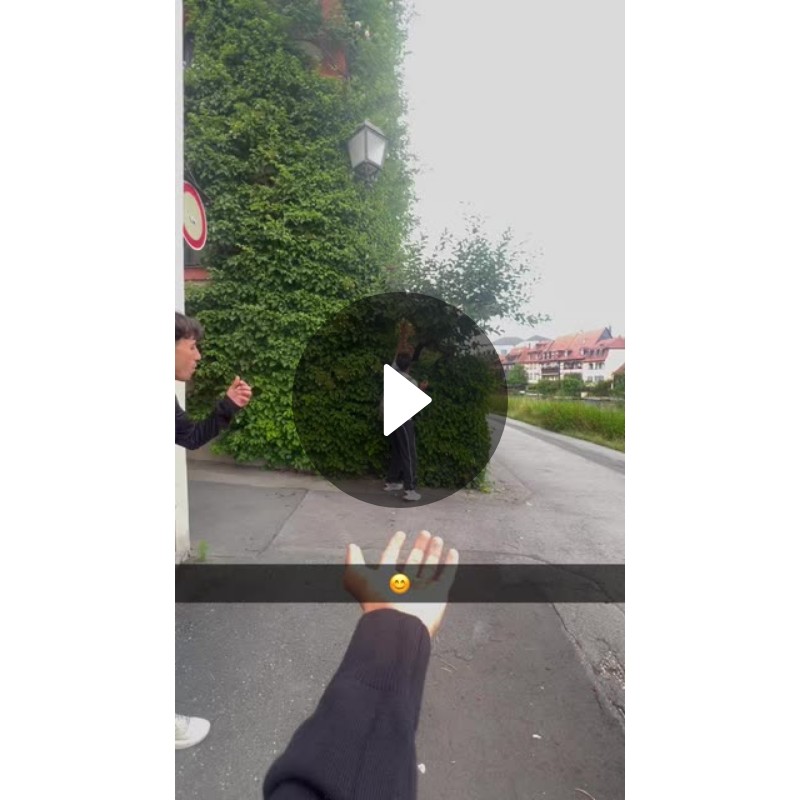 😊 | Spotlight on Snapchat