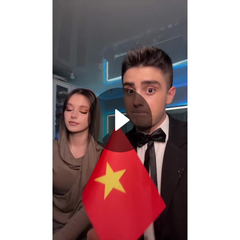 omari-to | Spotlight on Snapchat