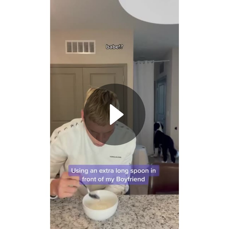 thehunnaxlib | Spotlight on Snapchat