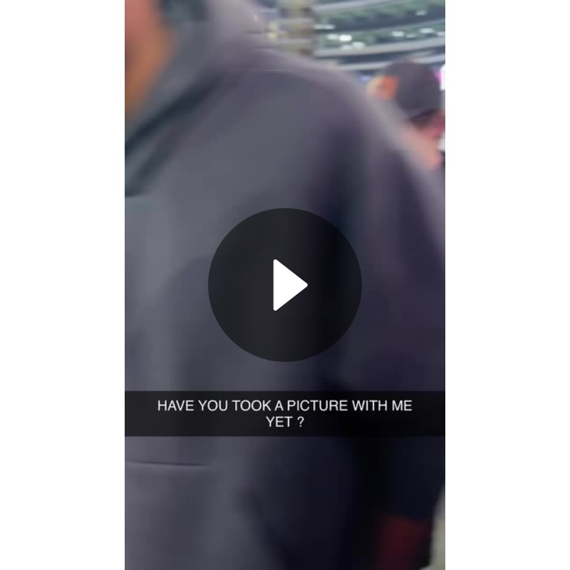 HAVE YOU TOOK A PICTURE WITH ME YET ? | Spotlight on Snapchat