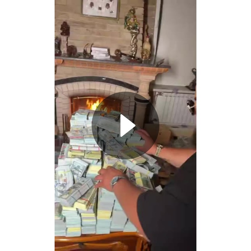 Chief Mallam Zaaki's Spiritual Ritual with Money and Fire | Video by ...
