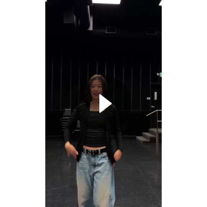 Jeung Yoonchae's Dynamic Dance Routine | Choreography & Style | Video ...