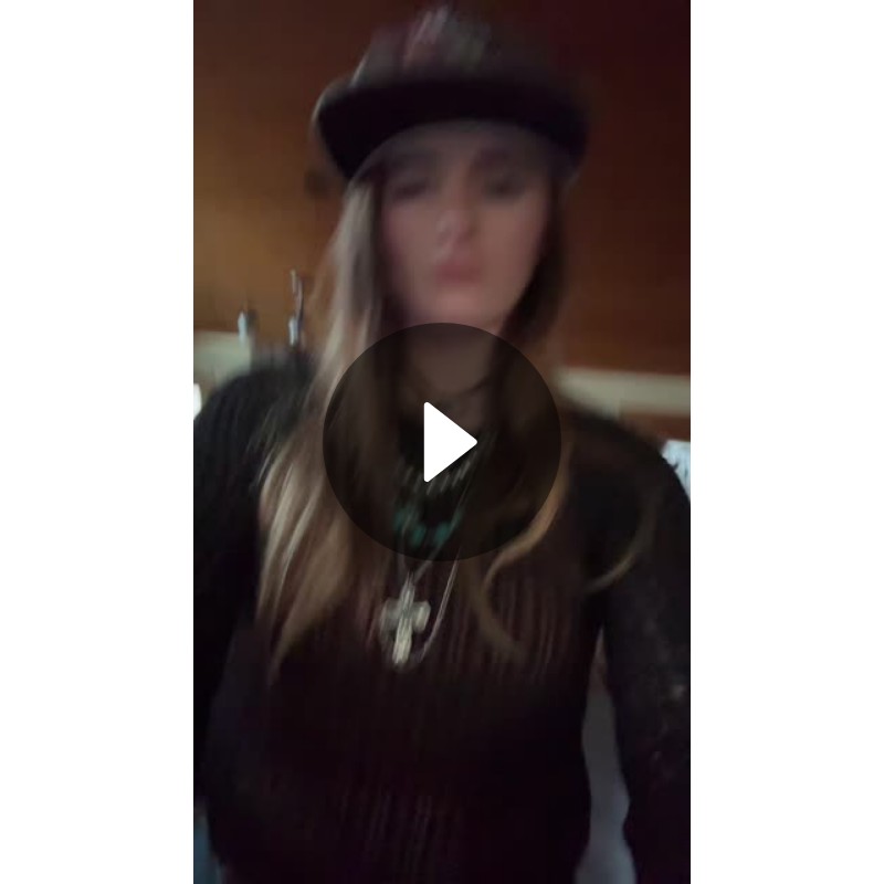 ellee_wheeldon | Spotlight on Snapchat