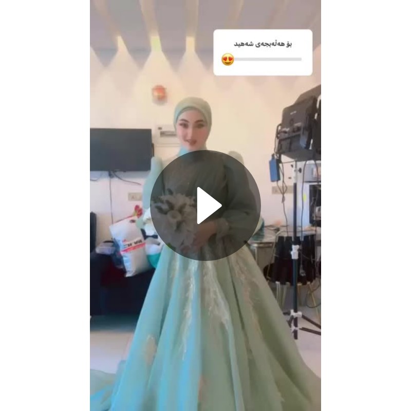 chawy_dress | Spotlight on Snapchat