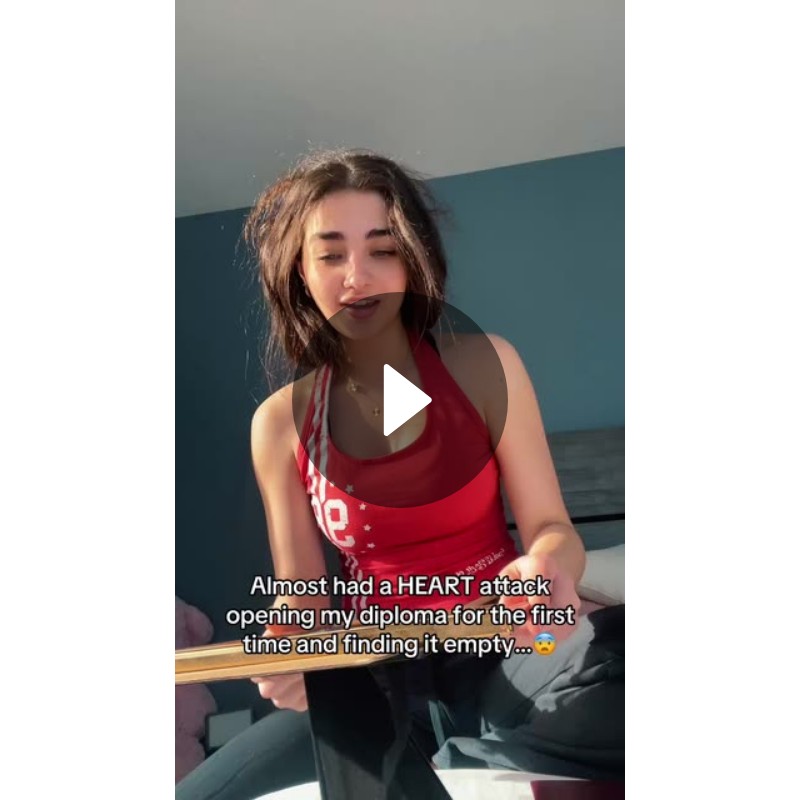 lala_sadii | Spotlight on Snapchat