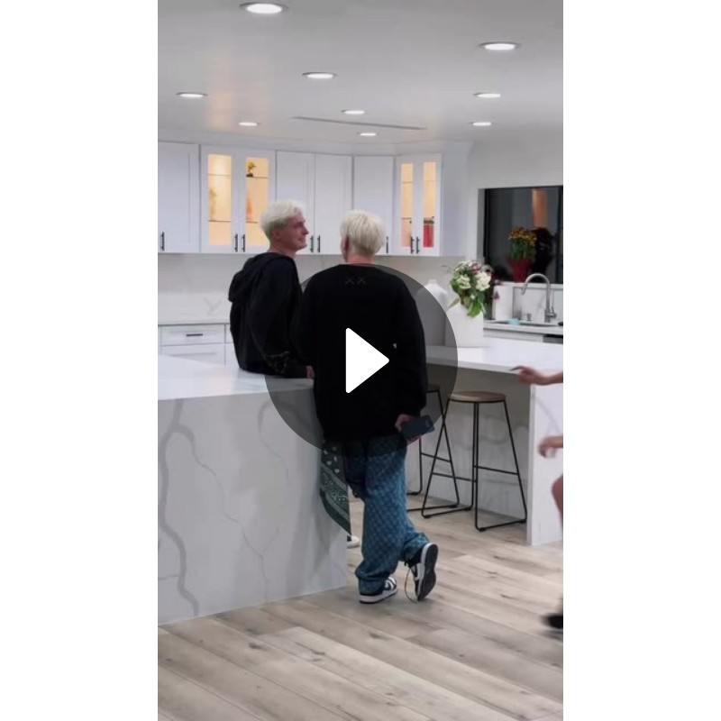 live_wild | Spotlight on Snapchat