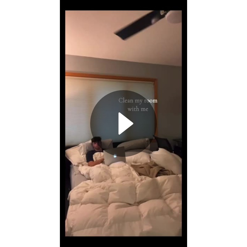Clean my room with me | Spotlight on Snapchat